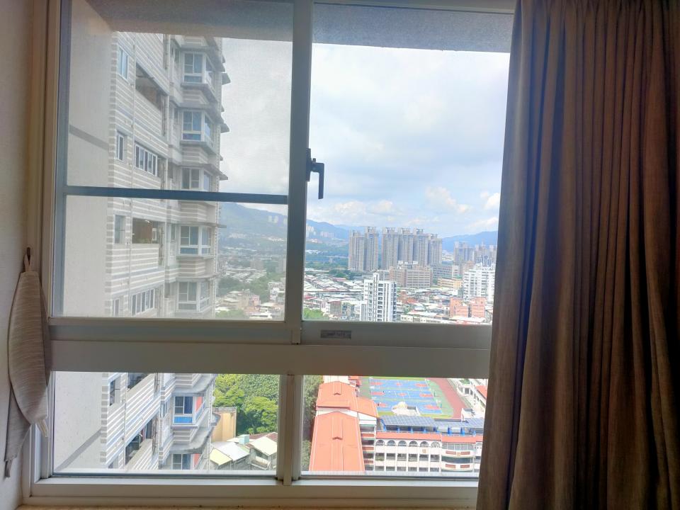 新北市新店區玻璃清潔最新接案案件-PRO360達人網接案中心